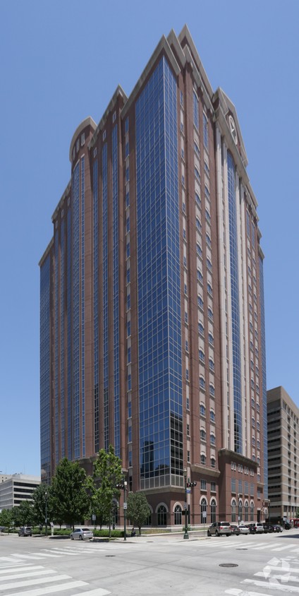 201 Caroline Street - Capital Realty Group