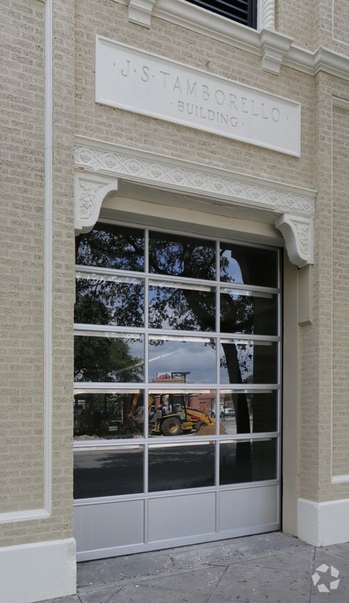 1901 Milam Street - Capital Realty Group