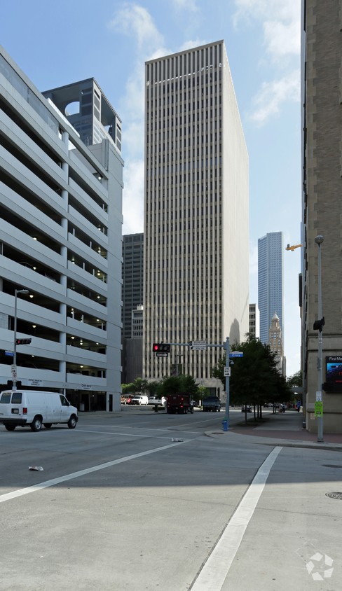 1200 Travis Street - Capital Realty Group