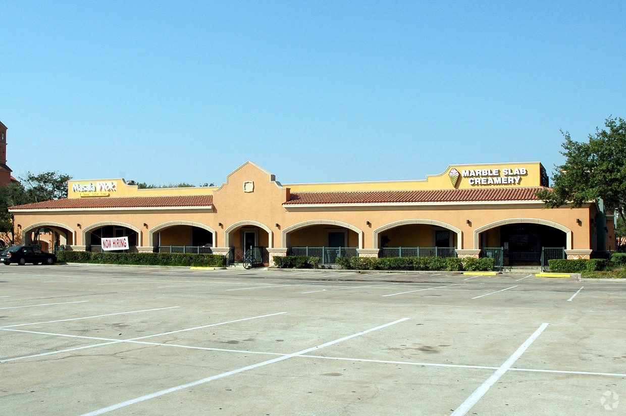 10001 Westheimer Road - Capital Realty Group