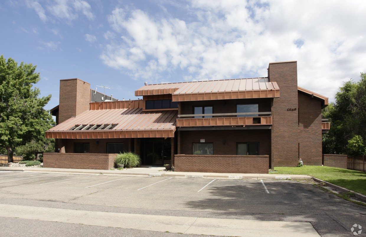 1220 S Parker Road - Capital Realty Group